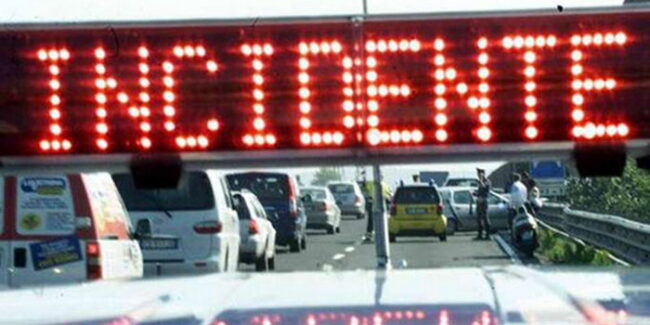 Scontro mortale tra auto e moto: perde la vita un 33enne di Pozzallo ...